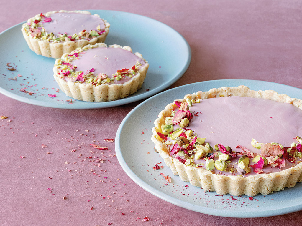 Flower and Dessert Inspo for Your Colorful Wedding - Utah Bride & Groom